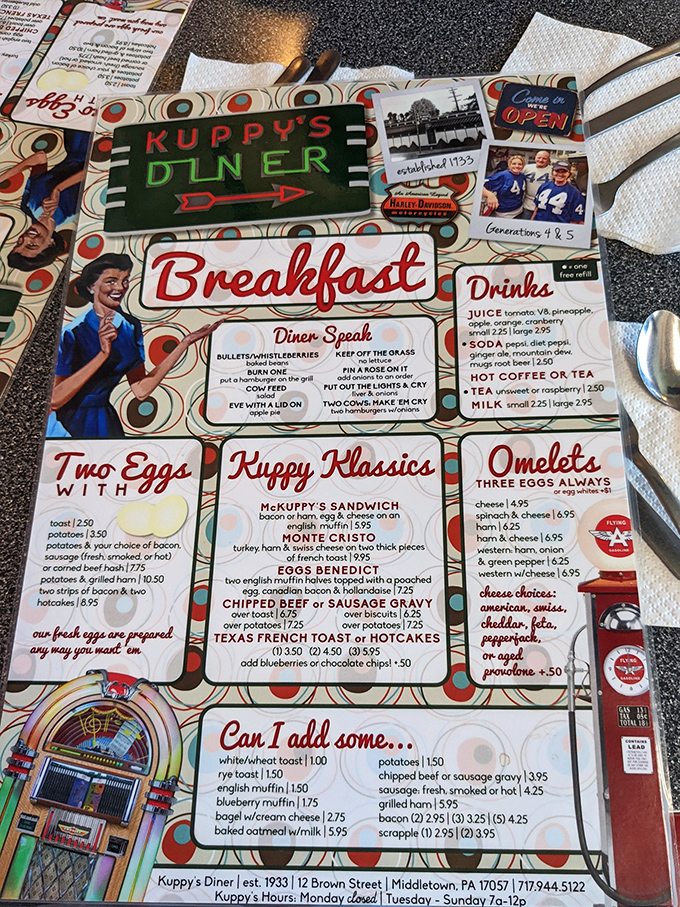 The menu at Kuppy's reads like a love letter to American breakfast classics. That Crab Benedict is calling your name, loud and clear.