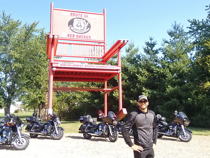 Motorcycle enthusiasts find the Red Rocker an irresistible photo op. Nothing says "road trip accomplished" quite like posing with a chair that could seat Godzilla.