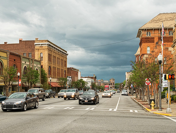 Hello, gorgeous! This historic hotel district looks like the set of 'Driving Miss Daisy' but with modern amenities your fixed income can handle.