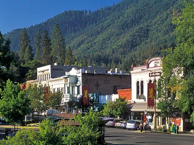 Ashland's colorful storefronts welcome theater lovers and nature enthusiasts alike. Shakespeare would approve!
