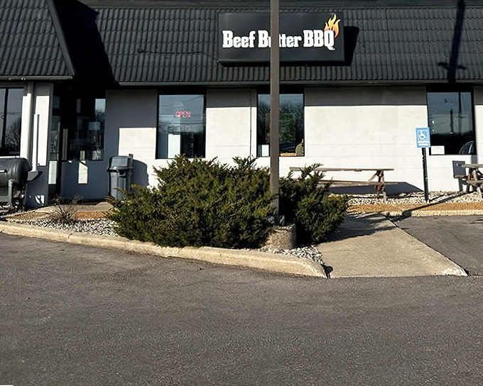 Beef Butter BBQ's minimalist exterior is the Clark Kent disguise for the Superman of brisket hiding inside.