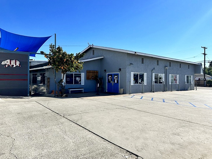 Cali BBQ's unassuming exterior hides smoky treasures within. Never judge a BBQ joint by its cover &ndash; judge it by its smoke! 