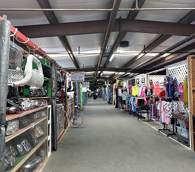 Aisles of opportunity stretch as far as the eye can see. Like a department store designed by treasure hunters!