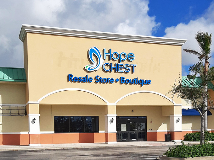 Hope Chest's boutique-like exterior defies thrift store stereotypes. Palm trees and clean lines hint at the organized treasures waiting inside.