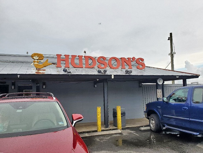 Here's where working boats and working ovens create the perfect storm of authentic coastal dining and surprising pizza excellence.