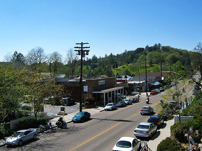 Julian's wooden storefronts stand proudly decorated in patriotic bunting, like a Norman Rockwell painting come to life.