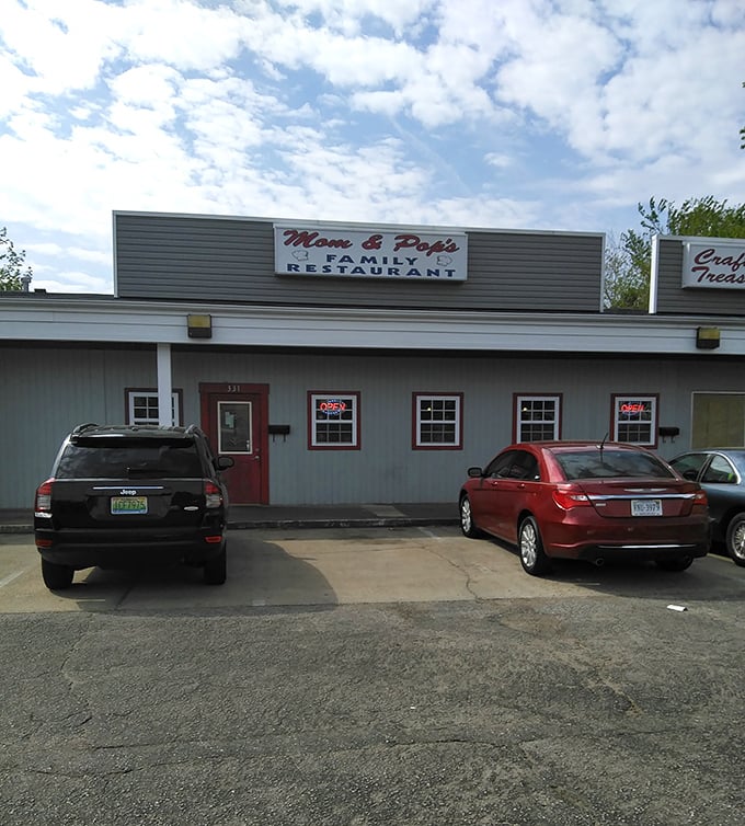 Mom & Pop's doesn't need fancy frills – just a simple sign promising the kind of meal that makes you call your mother afterward.