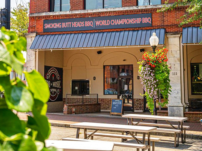 With a name like "Smoking Butt Heads," you know they don't take themselves too seriously&mdash;but their BBQ is no laughing matter.