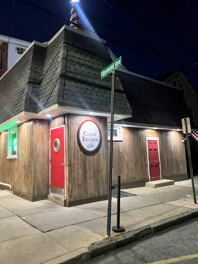 When the evening lights come on, this cozy tavern transforms into a seafood lover's secret hideaway.