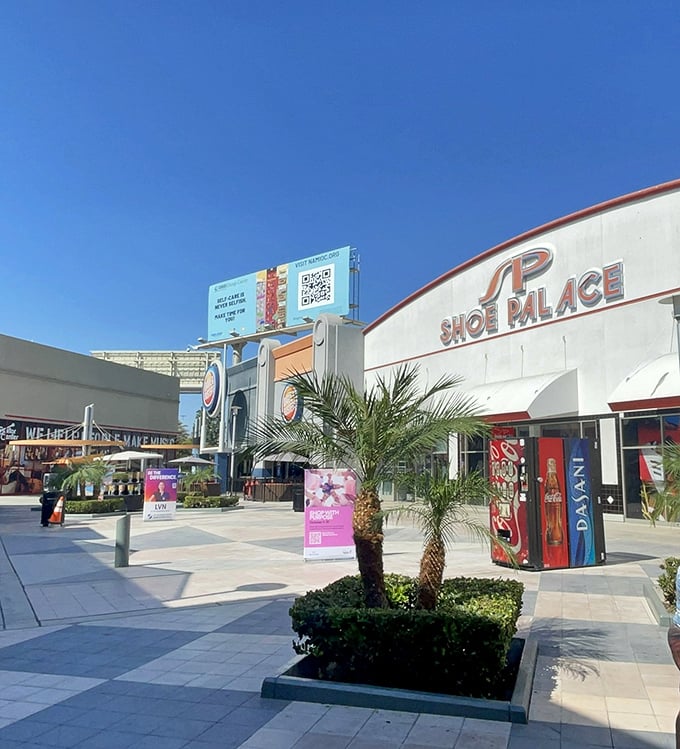 Shoe Palace stands ready to outfit your feet without emptying your wallet. Those palm trees aren't the only things looking stylish!