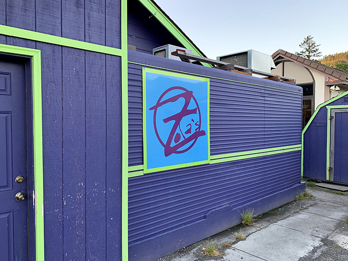 Zola's bright blue exterior stands out like a delicious beacon for hungry beach-goers seeking refuge from ordinary pizza.