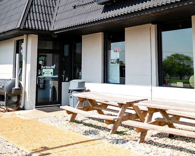 Those picnic tables outside aren't just seating – they're front-row tickets to one of Madison's most delicious meat symphonies.