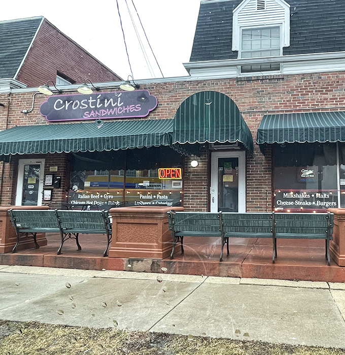 Brick buildings and park benches&mdash;the perfect setting for unwrapping a sandwich that makes Monday feel like Saturday.