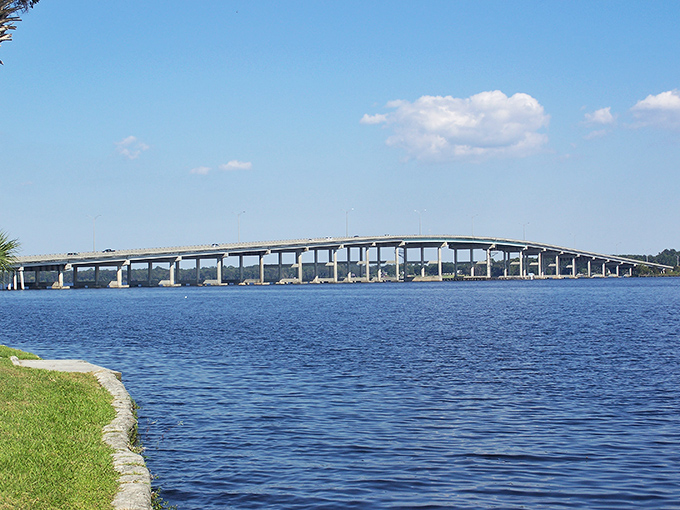This impressive bridge near Palatka connects residents to natural beauty and recreation without expensive admission fees.