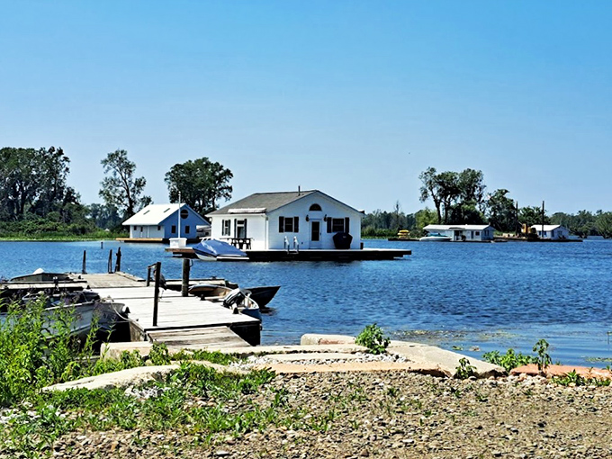 Beach houses dot the landscape at Presque Isle, where Lake Erie plays convincing understudy to the Atlantic Ocean.