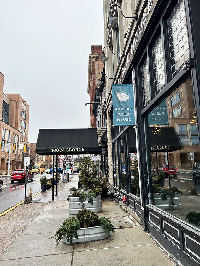 Downtown York's brick buildings hide unexpected treasures&mdash;like this seafood haven for the discerning palate.