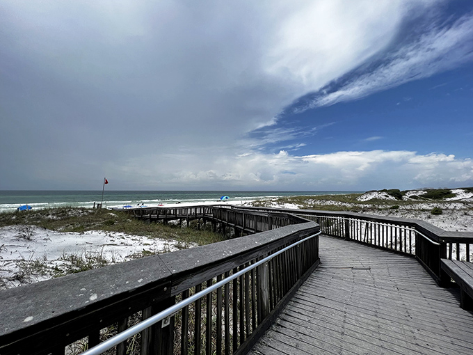 This boardwalk curves through paradise like a yellow brick road, but Dorothy never had views this good.