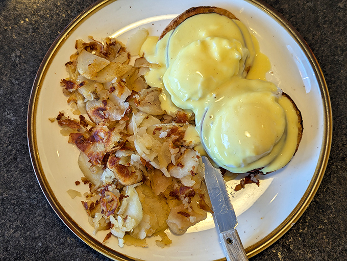 Eggs Benedict that would make the Pope jealous. Those golden hollandaise cascades deserve their own waterfall documentary narrated by David Attenborough.