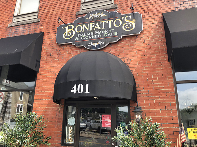 Bonfatto's promises Italian delights in a brick building that's witnessed more history than your grandfather's favorite recliner.