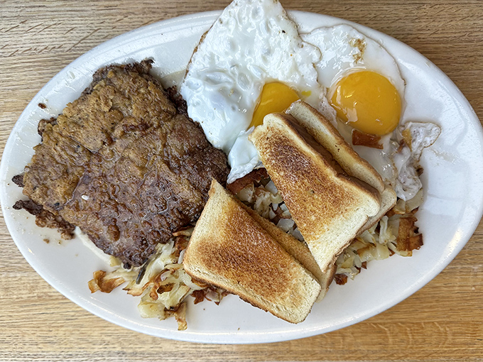 Steak and eggs with a side of crispy hashbrowns: the breakfast of champions, night owls, and everyone in between.