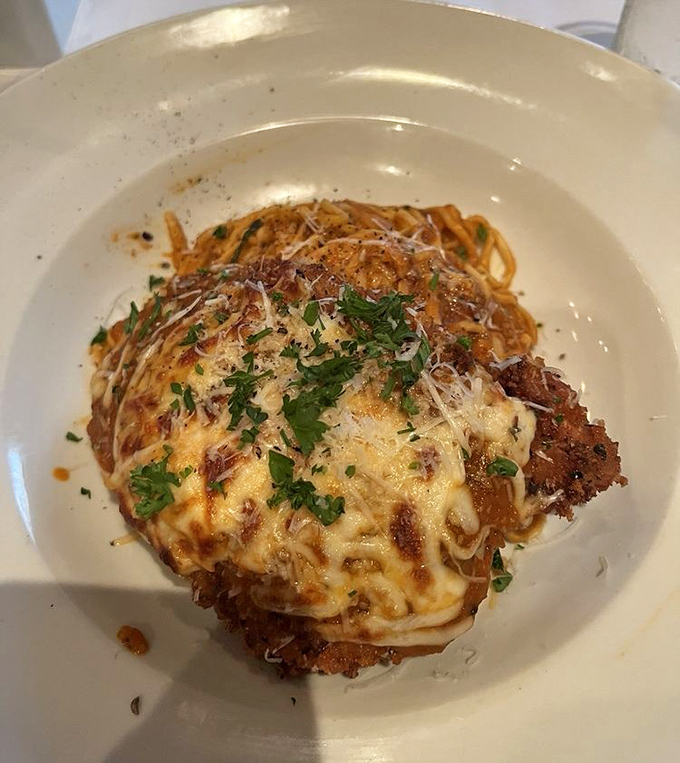 Behold the chicken parmesan that launched a thousand road trips across the great state of Ohio.