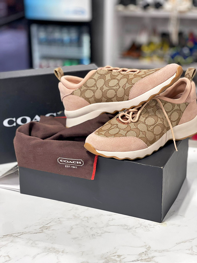 Designer finds hiding in plain sight! These Coach sneakers prove that luxury occasionally takes a detour through thrift land before finding its forever home.