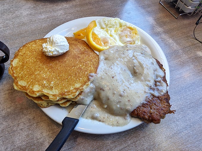 Golden pancakes and country-fried steak smothered in peppery gravy&mdash;the breakfast that launched a thousand hikes through Yosemite's eastern entrance.