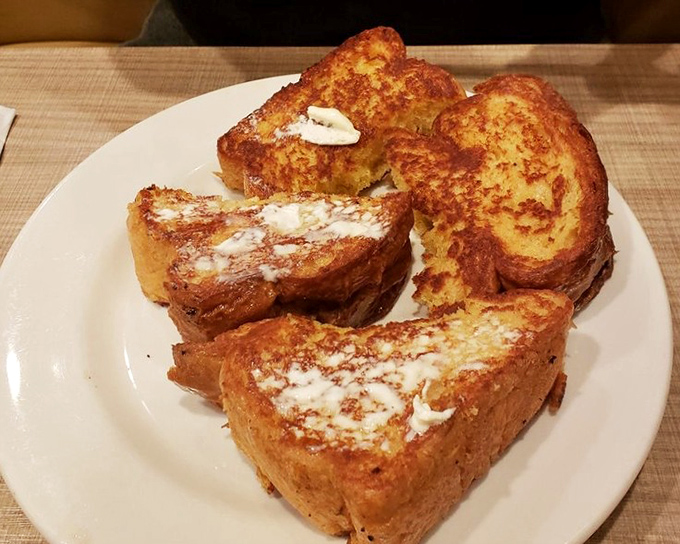 The French toast at Lou Mitchell's doesn't just look good &ndash; it's the kind of breakfast that makes you want to high-five strangers at neighboring tables.