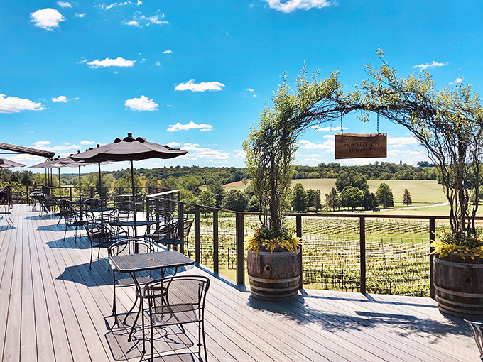 Sipping wine on Grandview Vineyard's deck isn't just about the cabernet&mdash;it's about drinking in that rolling countryside view that no painting could capture.