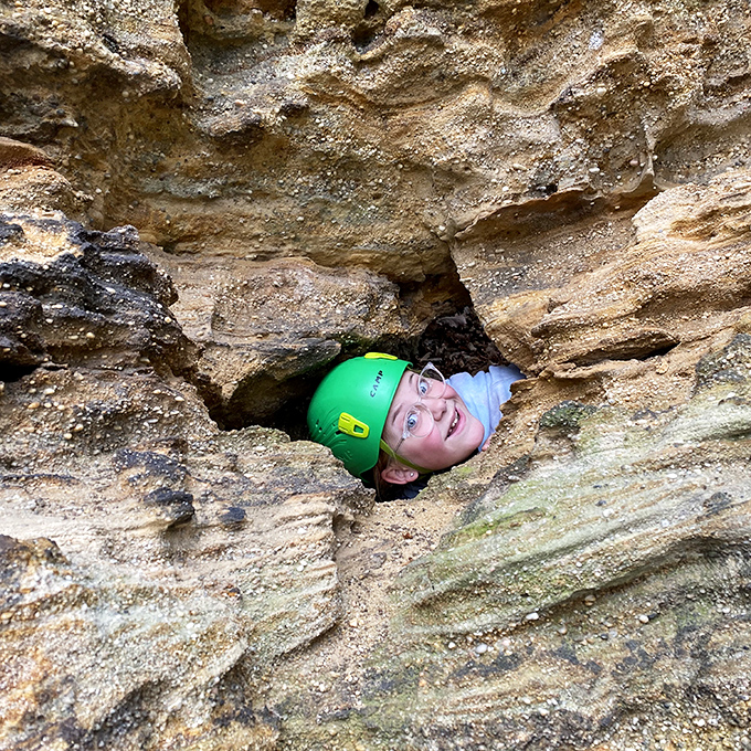 When rock climbing meets peek-a-boo! This adventurer found the perfect frame for a memorable Hocking Hills selfie.