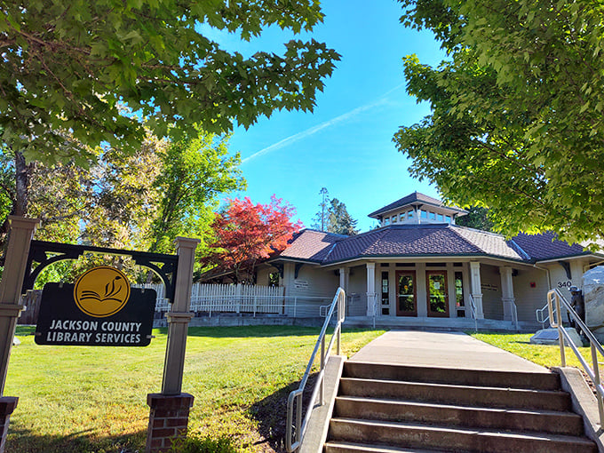 Jacksonville's library doesn't just house books&mdash;it offers a masterclass in how public buildings can be both functional and beautiful. Knowledge with architectural flair.