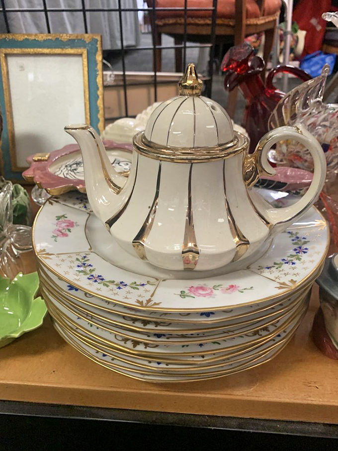 This delicate tea set survived decades without a chip &ndash; clearly tougher than most modern smartphones.