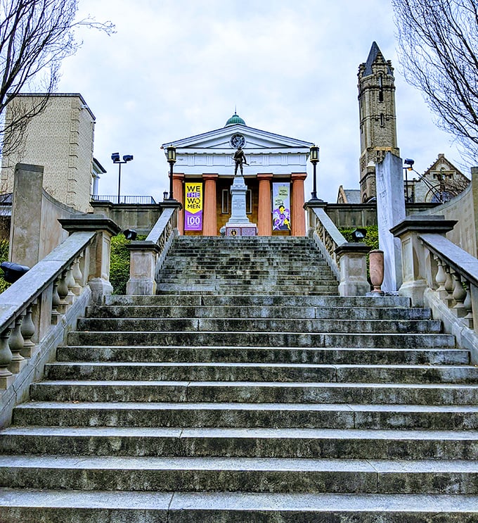 Local history comes alive in exhibits that make textbooks seem like amateur hour entertainment.