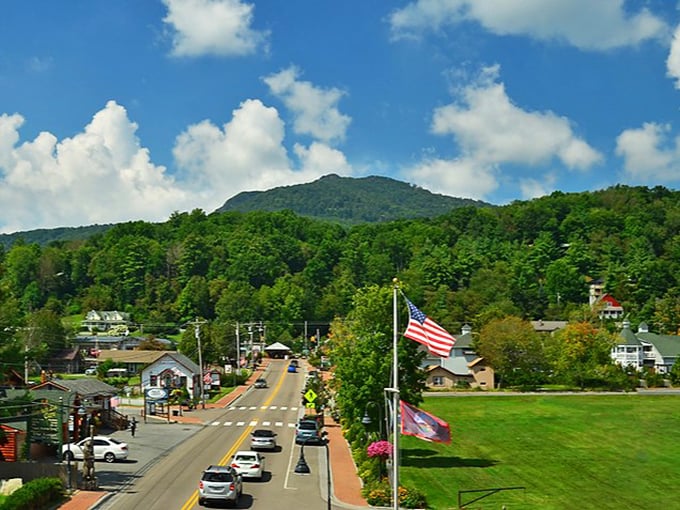 Banner Elk's main drag offers more flags than a United Nations meeting and twice the charm of your average Hallmark movie set.