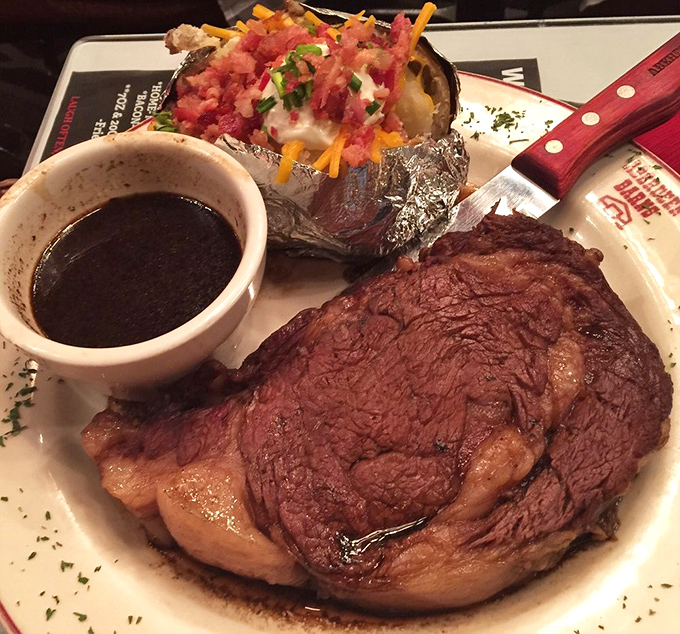 Behold the star attraction: prime rib so perfectly executed it makes vegetarians question their life choices. That au jus is practically drinkable.