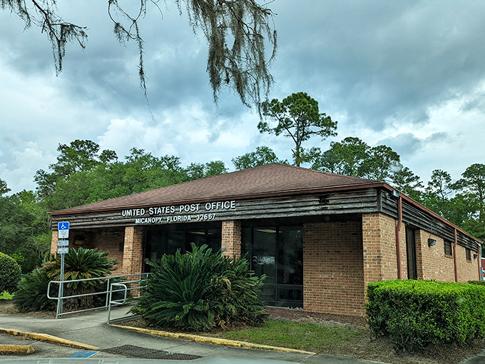 Even the post office radiates small-town character that makes mailing letters feel like a nostalgic adventure.
