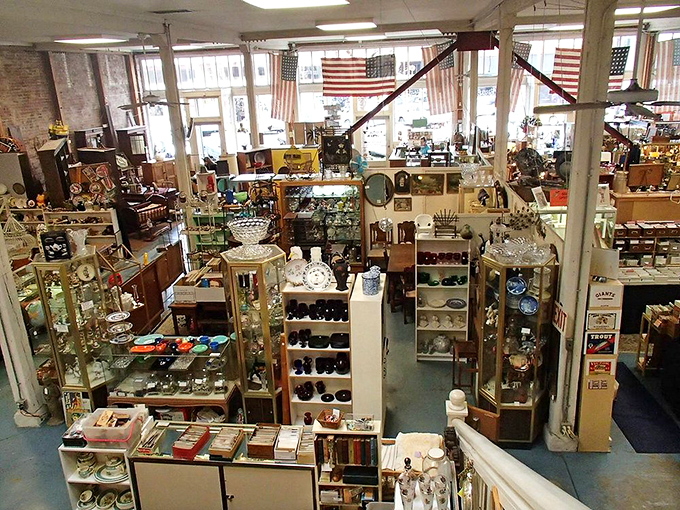 A bird's-eye view reveals the organized chaos of treasures below. From this vantage point, you can plot your antiquing strategy.