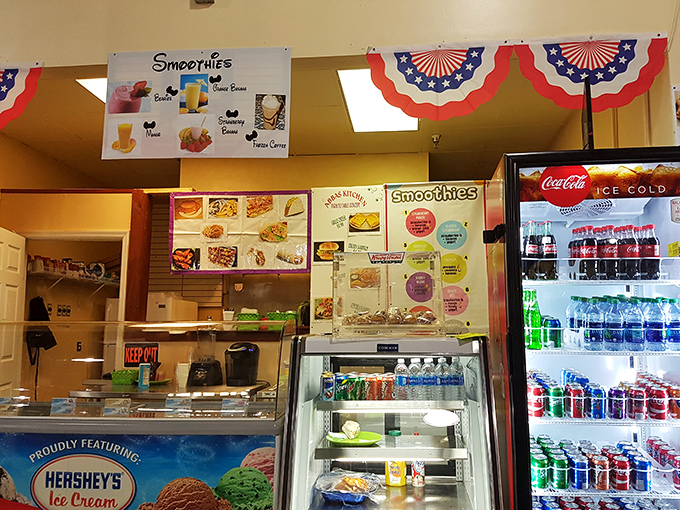 Refuel station alert! This snack counter offers smoothies and Hershey's ice cream – because serious shopping requires serious sustenance.