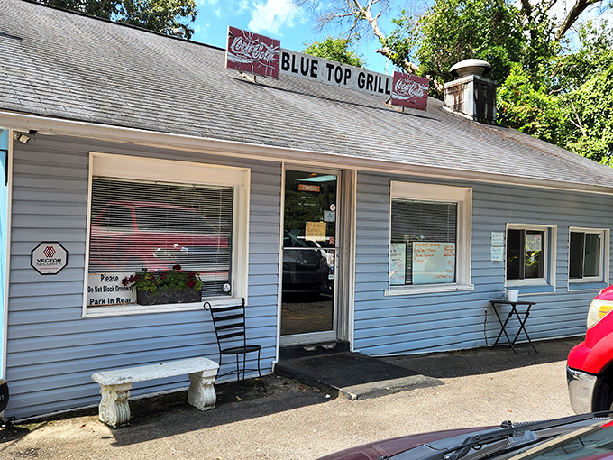 The Blue Top's classic Coca-Cola sign and simple bench say, "We focus on the food, not the frills." And that's exactly as it should be.