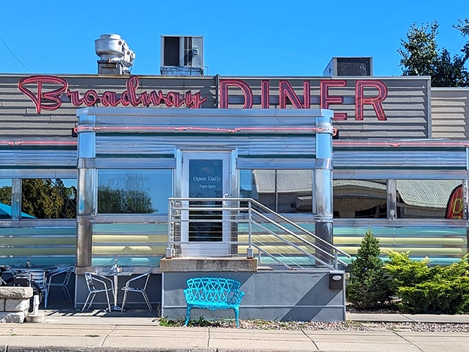 Broadway Diner: Classic chrome, neon lights, and the promise of pancakes so good you'll want to applaud the chef.