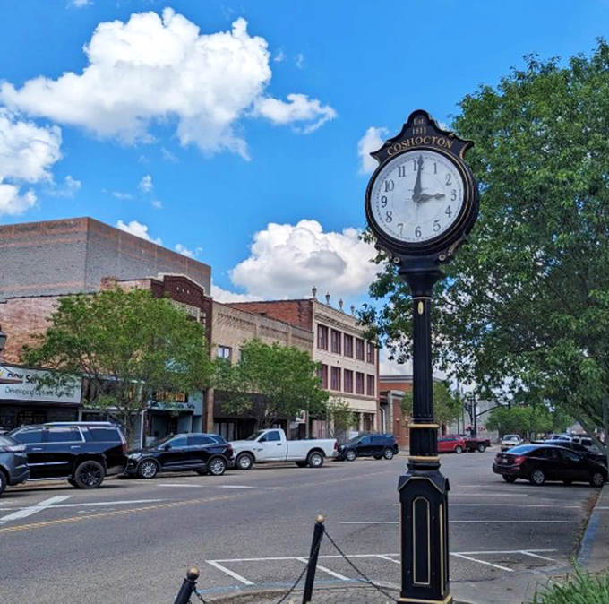 Coshocton's downtown features that classic American town square layout&mdash;the kind where you half-expect Andy Griffith to stroll around the corner.