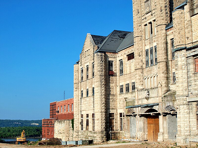 Stone-cold stunning! Jefferson City's historic architecture stands proudly by the river, much like your bank account will after buying here.