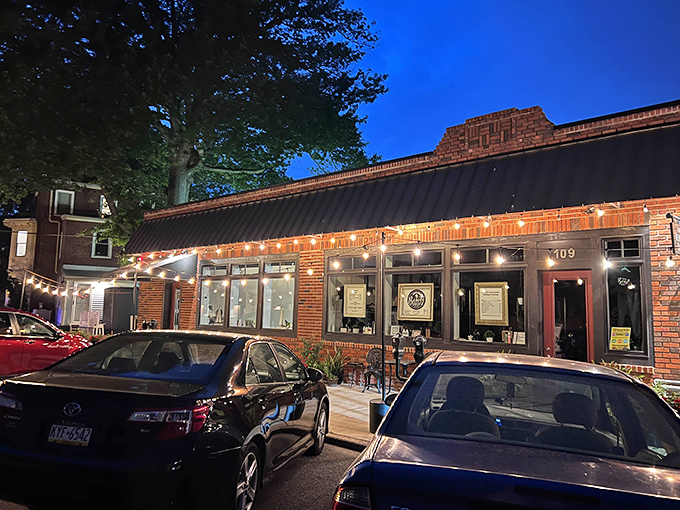 Those twinkling lights create magic at Jules, where market-fresh seafood meets small-town charm in the most delightful way.