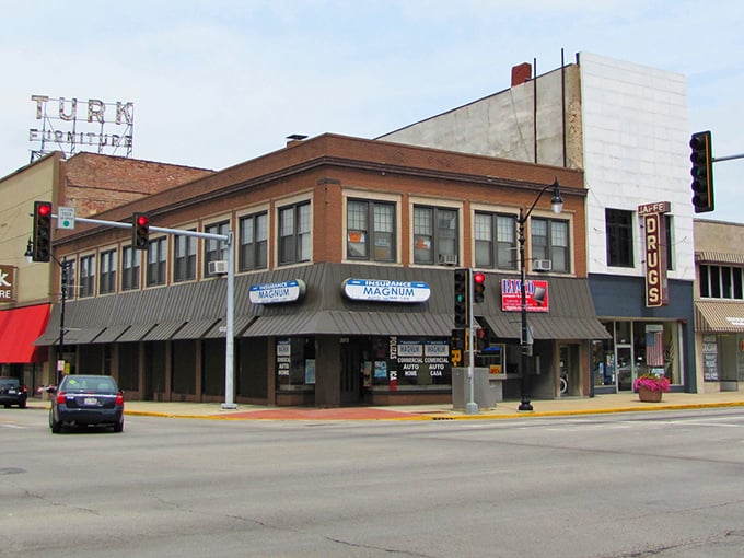 Kankakee's downtown has that "I could actually afford to live here" vibe. The brick buildings aren't the only solid thing&mdash;so is the cost of living!