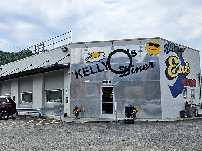 Kelly O's silver exterior and sunny logo brighten up Pittsburgh's Strip District. That cheerful egg illustration knows exactly what you came here for.