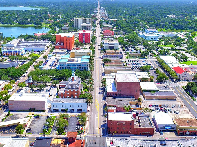 Lakeland's historic downtown invites you to stroll past charming buildings where Florida's past meets present.