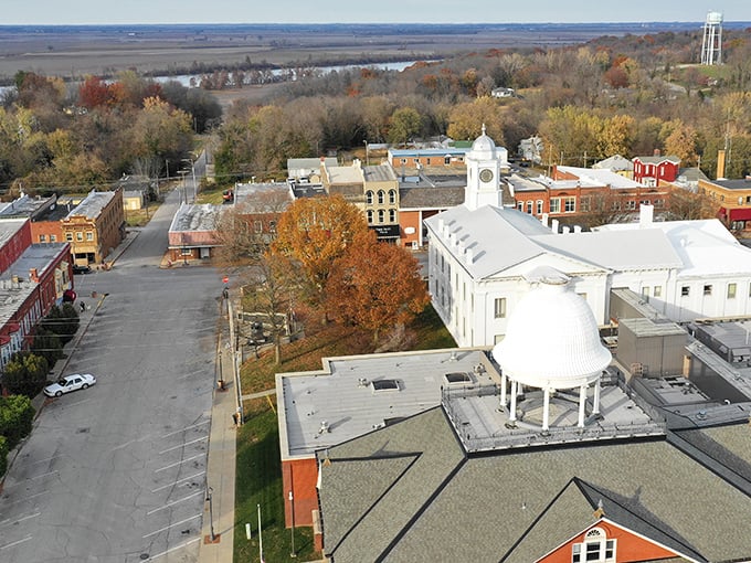 Lexington's historic brick buildings tell stories without saying a word &ndash; though the locals are happy to fill in the colorful details.
