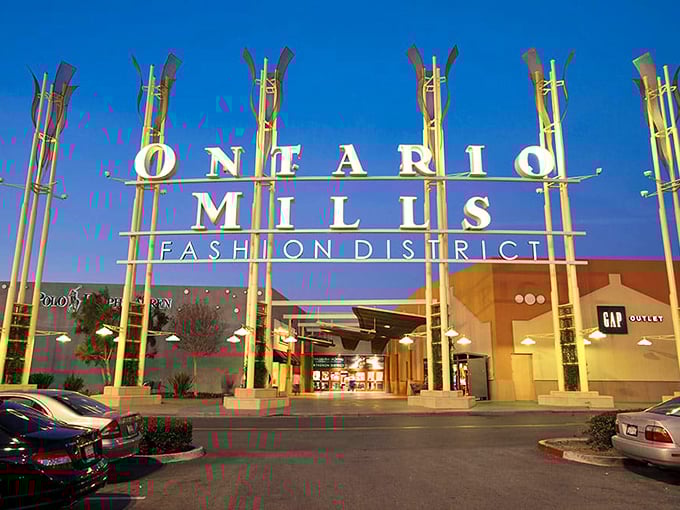 Ontario Mills isn't just big &ndash; it's "I-need-a-map-and-comfortable-shoes" big! A shopping marathon worth training for. 