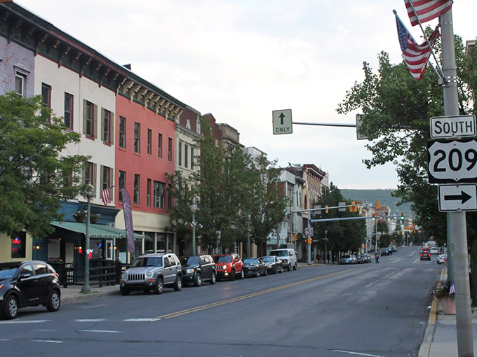 Downtown Pottsville has that "I was in a period film" quality—historic charm at matinee prices!
