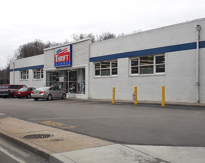 Red, White & Blue Thrift Store stands proud in its patriotic colors. This Pittsburgh gem houses fashion finds at prices that feel almost illegal.